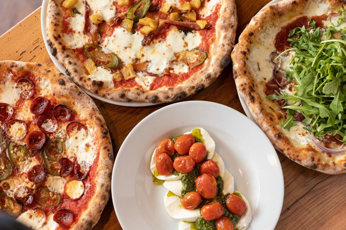 567 Restaurants that Deliver & Takeout in Madison, WI | EatStreet.com